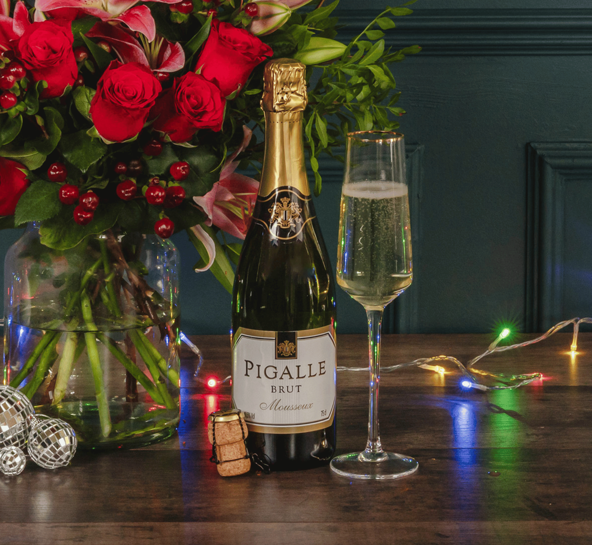 Flower Gift Sets | Exquisite Bouquets & Thoughtful Extras | 123 Flowers