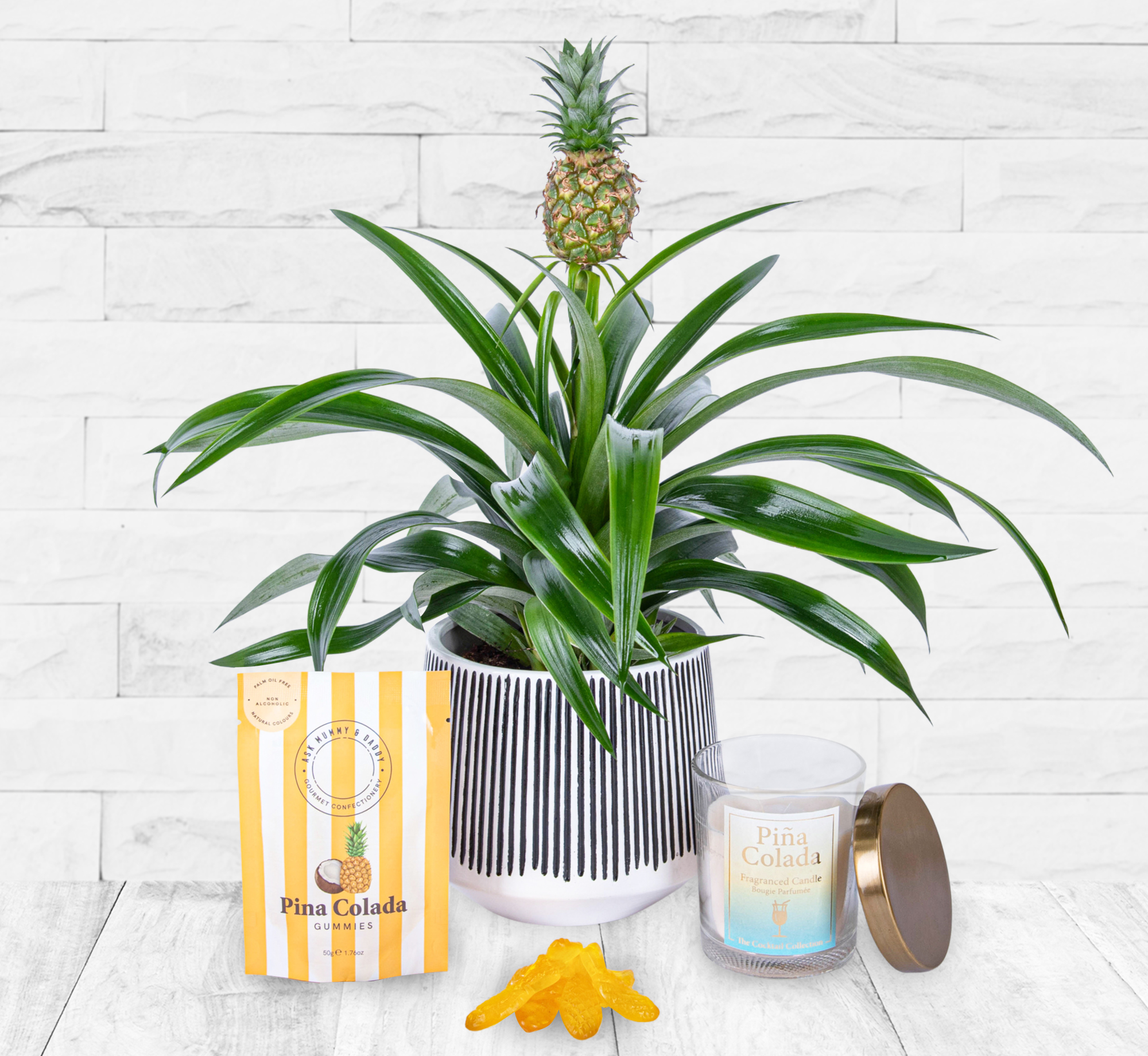 Pineapple Gift | 123 Flowers